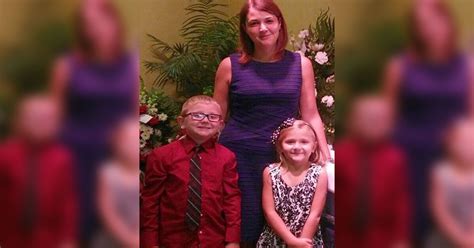 ამ ფოტომ ინტერნეტ მომხმარებლები გააბრაზა როცა მას სრულად ნახავთ თქვენც იმავე აზრზე იქნებით