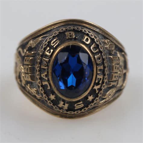 9kt Gold Blue Stone Class Ring Property Room