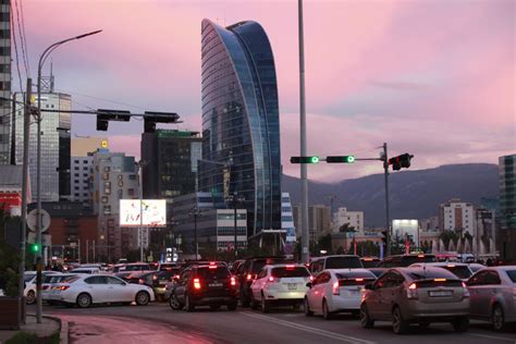 Өнөөдөр тэгш тоогоор төгссөн машинууд замын хөдөлгөөнд оролцоно