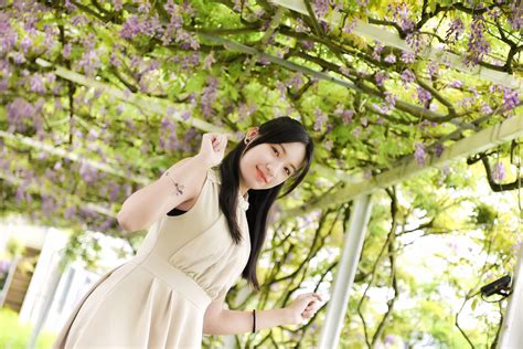 20200408 依依 紫藤花 Flickr