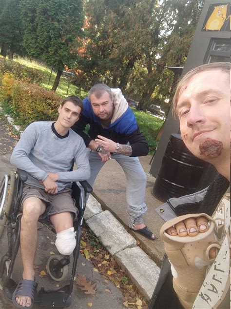 Гострий Дощ💥 On Twitter Сьогодні вийшли трохи прогулятись поки хороша погода Рани морально