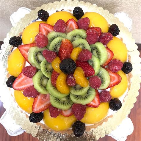 Sunrise Bakery 💐 Mothers Day Is Right Around The