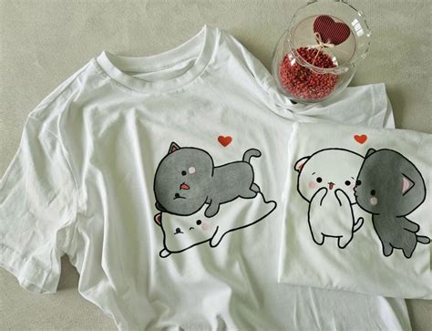 Покажи на любимия човек че го обичаш Подари му ръчно рисувана тениска… Dilyana Mihaylova