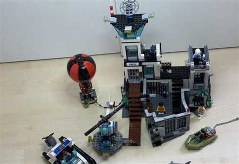 Lego оригинал 60130 тюрьма на острове | Festima.Ru – частные объявления