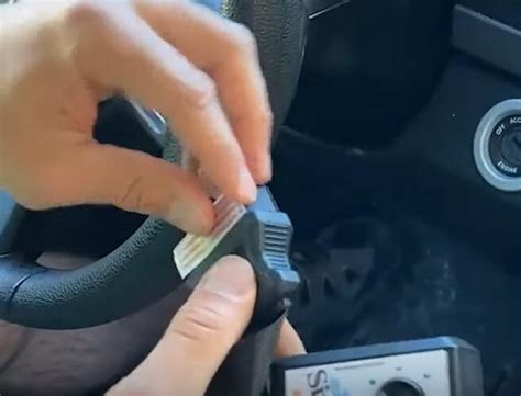 How To Program A New Key Fob By Simple Key Programmer For Dodge Ram Auto Repair Technician Home