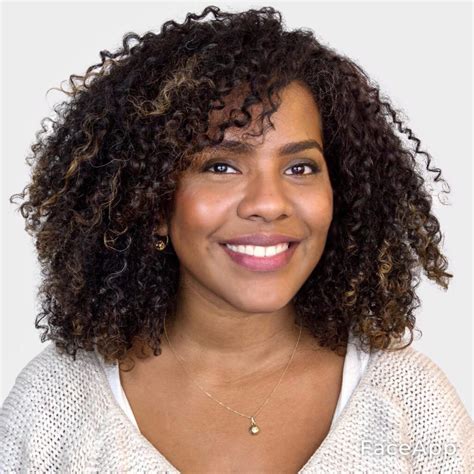 Lydia Richards Wine 365