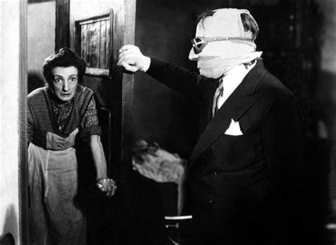 Фото: Человек-невидимка / Кадр из фильма «Человек-невидимка» (1933 ...