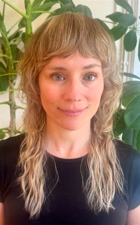 38 Best Long Shag Haircuts For A Lived In Look Soft Sandy Blonde