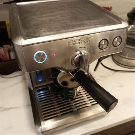 Кофеварка Bork C800 купить в Москве цена 5 000 руб дата размещения 27 11 2023