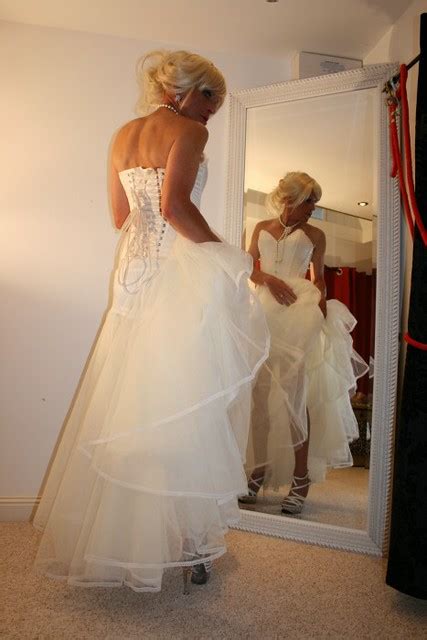 196 Chateau Femme Flickr