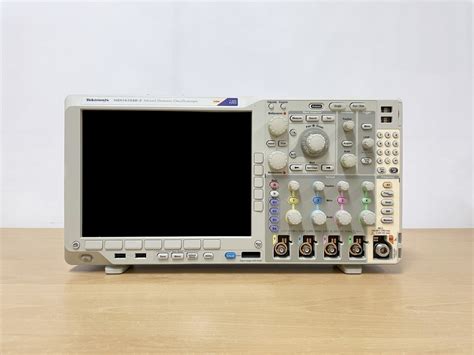 Осциллограф смешанных сигналов с анализатором спектра Tektronix Mdo4104b 3 Гарантия лучшей цены