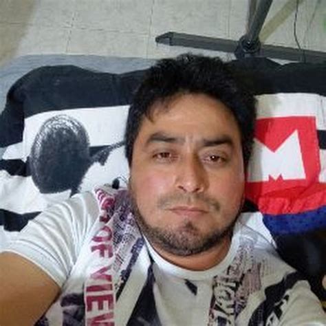 Edgar Caseres Youtube