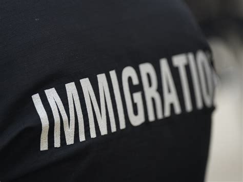 3 2 жил хууль бусаар оршин сууж байсан БНСУ ын иргэнийг албадан гаргалаа