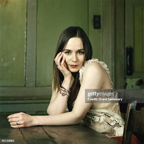 Tara Fitzgerald By Grant Sainsbury For You Magazine Photos And Premium