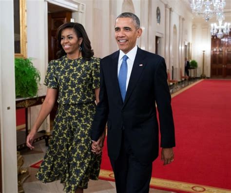 Barack And Michelle Obama Return To The White House For Portrait