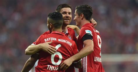 레반도프스키 폭발 뮌헨 브레멘 6 0 완승