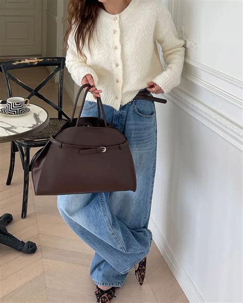 이지 캐쥬얼 룩 난닝구 Naning9” 𝑻𝑶𝑫𝑨𝒀 𝑵𝑬𝑾💜2 17 오늘업뎃신상👉 ️제먼트 레이어드니트 ️주클토 니트가디건 ️디헤비 트레이닝세트 ️이호드 절개맨투맨 ️