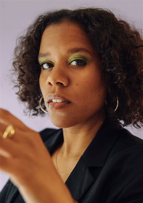 Gurlz With Curlz Dieses Magazin Schafft Einen Raum Für Die Stimmen