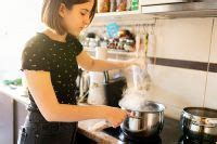 Gas Stoves Emit Unsafe Levels Of Nitrogen Dioxide Stanford Report