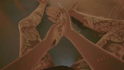 샤워씬 ㅗㅜㅑ 사이버 펑크 Youtube