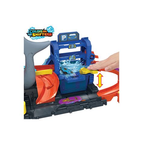 Hot Wheels City Túnel De Lavado Del Supertiburón Pista Con Coche Reveal