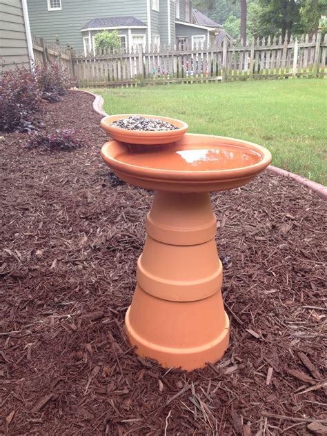 Adorable And Fun Birdbaths Ideas L Birdbath Garden Ideas Bain D