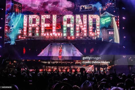 Shania Twain Performs At The 3arena Dublin On September 19 2023 In