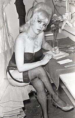 1960s Negative Sexy Pinup Girl Kitty Lynne Stripper Backstage T444285