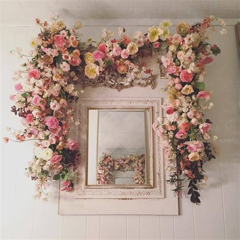 Mirrored Floral Wall Decor