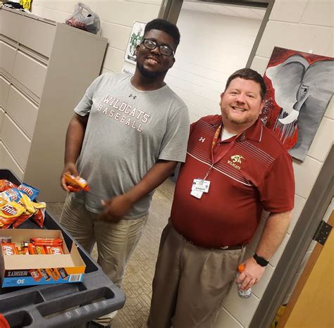 Happy Teacher Appreciation Week🍎 The Lott Middle School