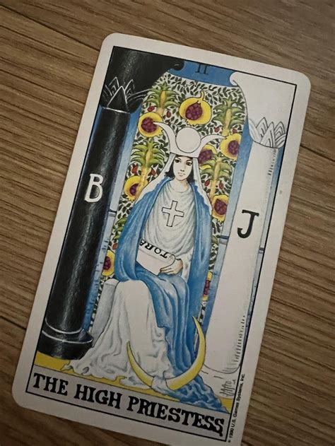 메이저 아르카나 타로 카드 2번 고위 여사제the High Priestess 해석