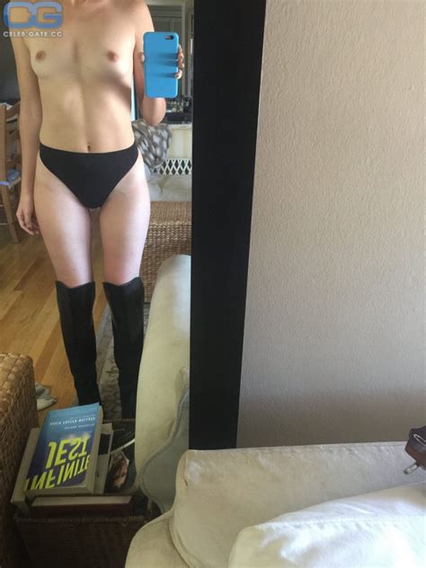 Alexa Nikolas Nude Pictures Onlyfans Leaks Playboy Photos Sex Scene