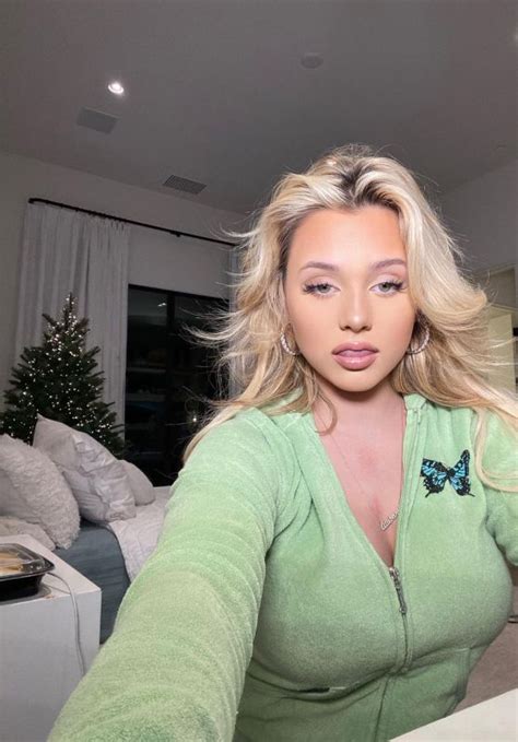 Alabama Luella Barker Live Stream Video And Photos 12 15 2020 • Celebmafia