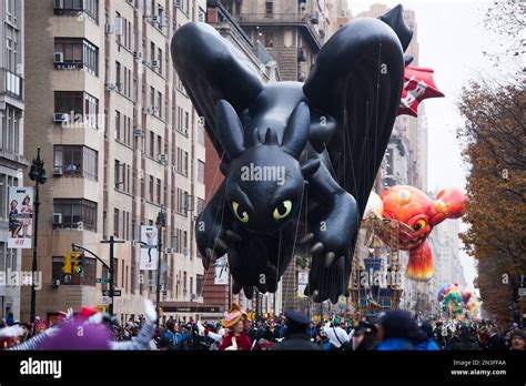 The Toothless From How To Train Your Dragon Balloon Floats In The Macy