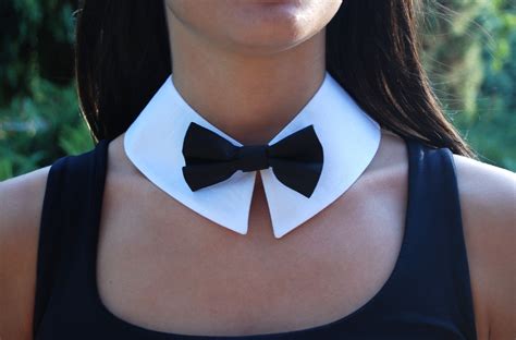 Pin On Removable Collar