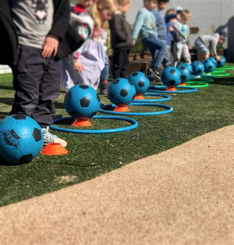 Exercise 18 Soccer Passing Growfit