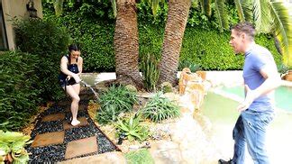 Chloe Surreal Playing With Roxie Sinner By The Pool PornID XXX