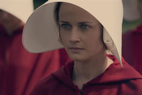 The Handmaids Tale Alexis Bledel On Horrifying Episode 3 Spoilers