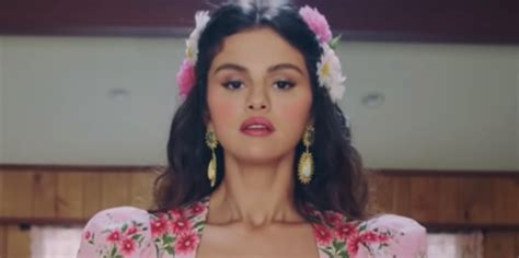 Where To Buy Selena Gomezs De Una Vez Pink Floral Dress