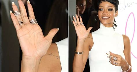 Rihanna Dancing Dirty