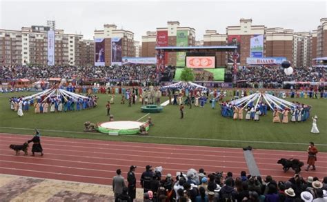 БАЯР НААДМЫН СОЁЛ УРЛАГИЙН АРГА ХЭМЖЭЭГ ЗОХИОН БАЙГУУЛАХ ТӨСЛИЙГ СОНГОН ШАЛГАРУУЛНА