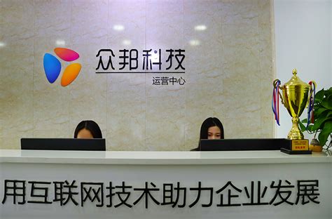 Crmeb官网开源多用户商城系统——开源多用户商城系统多用户商城系统开源php多用户商城系统b2c多商家商城系统多用户商城系统开发