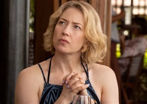 Carrie Coon Reacts To Her White Lotus Sprint Scene Going Viral The