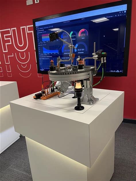 accelerate operations excellence with 5g private networks edge