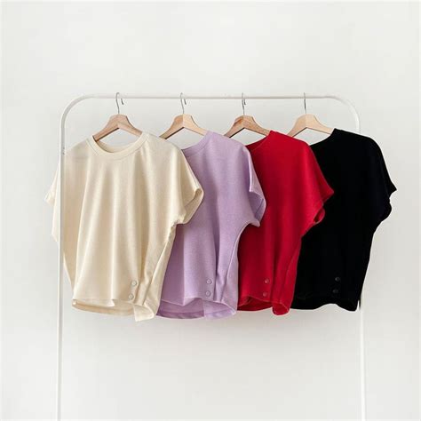 여자 캡소매 반팔 코튼 폴리 라운드 단추 절개 반팔티