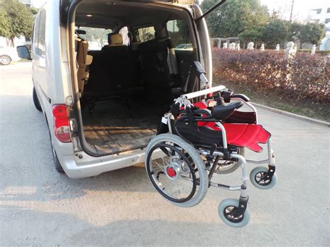 汽车后备箱轮椅吊臂 电动轮椅提升旋转车内装置 钱眼产品