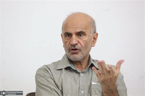 بالاترین فرشاد مومنی، اقتصاددان شما مدیون ۸۵ میلیون ایرانی هستید که