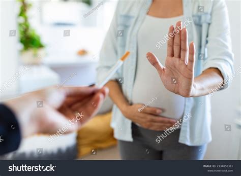 Passive Smoking On Pregnant Photos Images Pictures Shutterstock