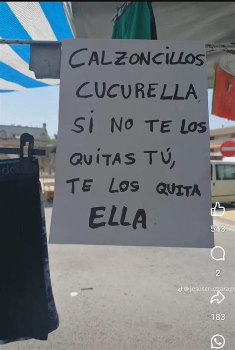 Señoras Hablando Sobre Hacer Pipí En El Mar Cuando Van A La Playa Es Todo Lo Que Necesitaba Hoy