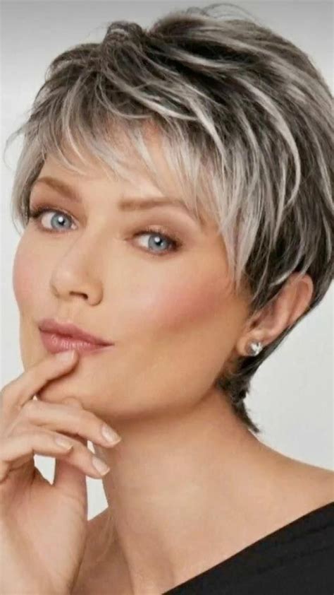 Short Hairstyles For Gray Hair Gray Haircuts For Women Over 50 Linizd